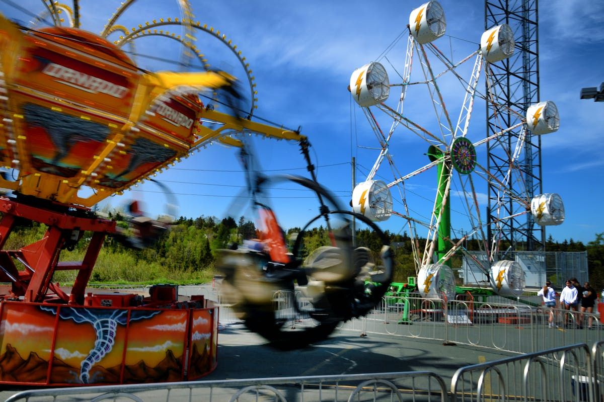 'All of a sudden there was a really loud bang': Thomas Amusements ride ...