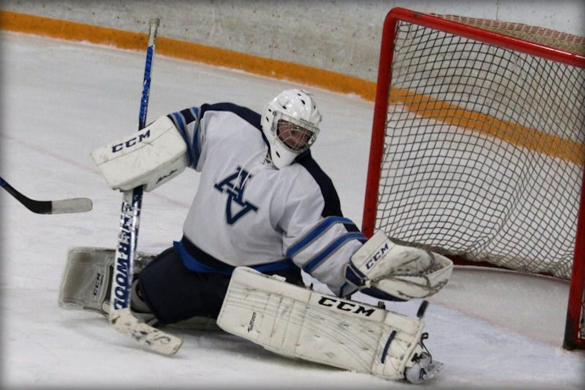 Joe Beaton scores four times to lead Avalanche’s 6-3 victory Gallery ...