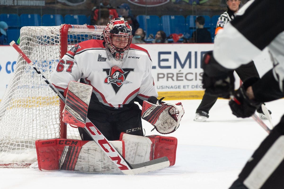 Bay Roberts native Riley Mercer heads into the NHL Draft for a second ...