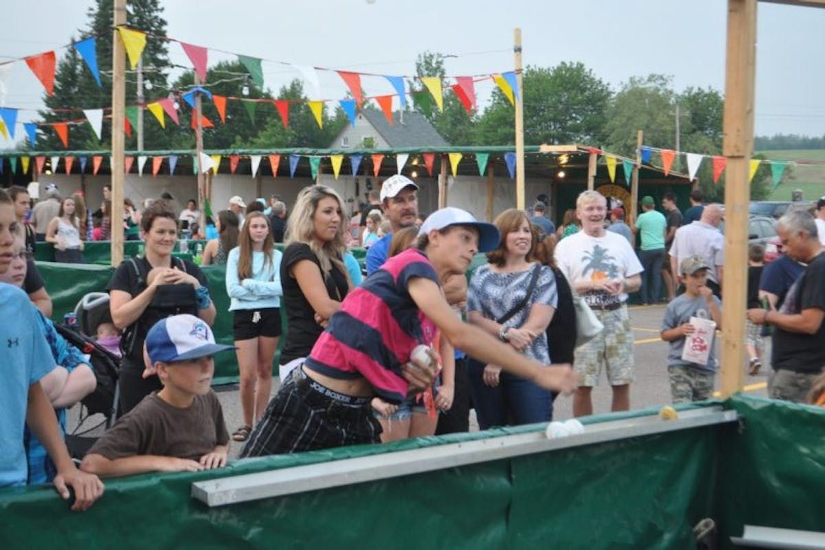 Brookfield comes out in big numbers for annual Whing Ding Gallery | PNI ...