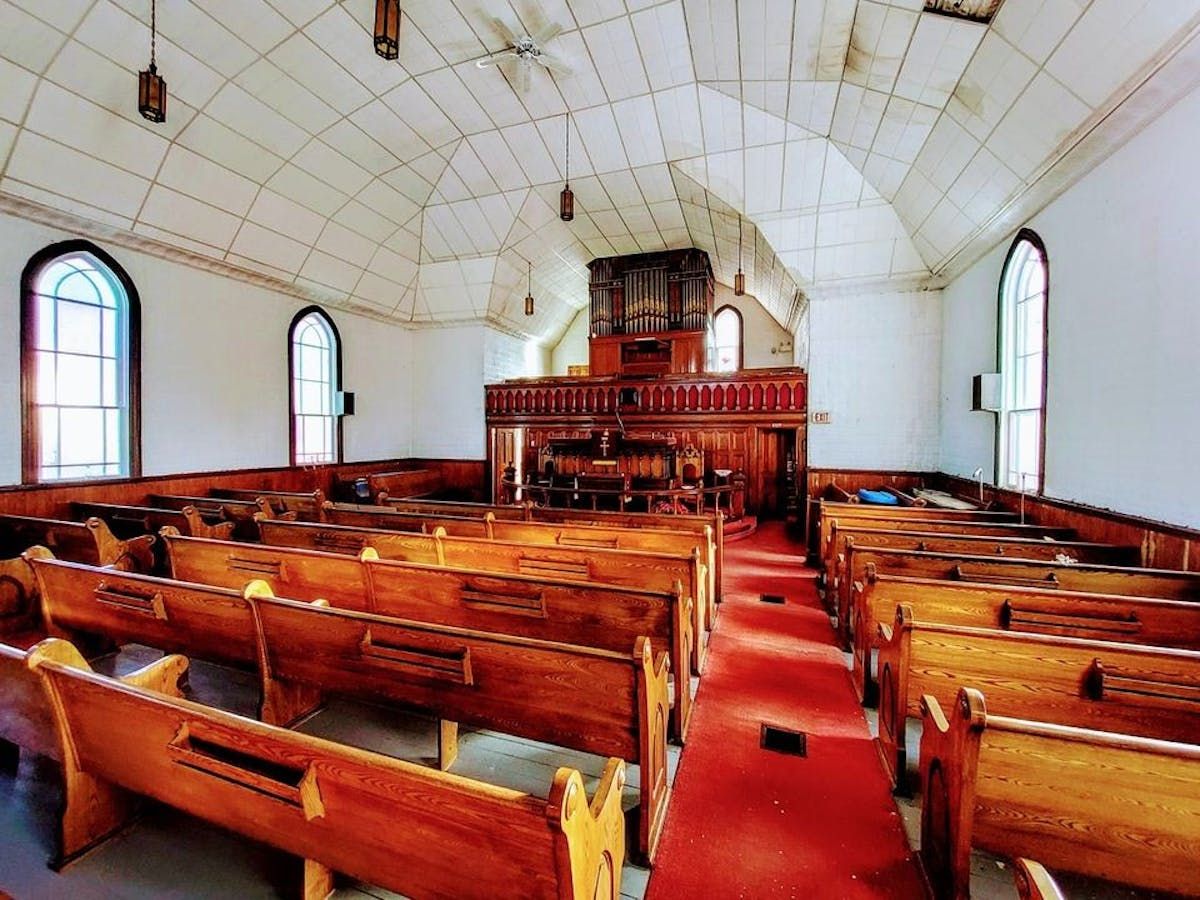 Foregoing faith for function: Sale pending on 111-year-old Trinity Bay ...