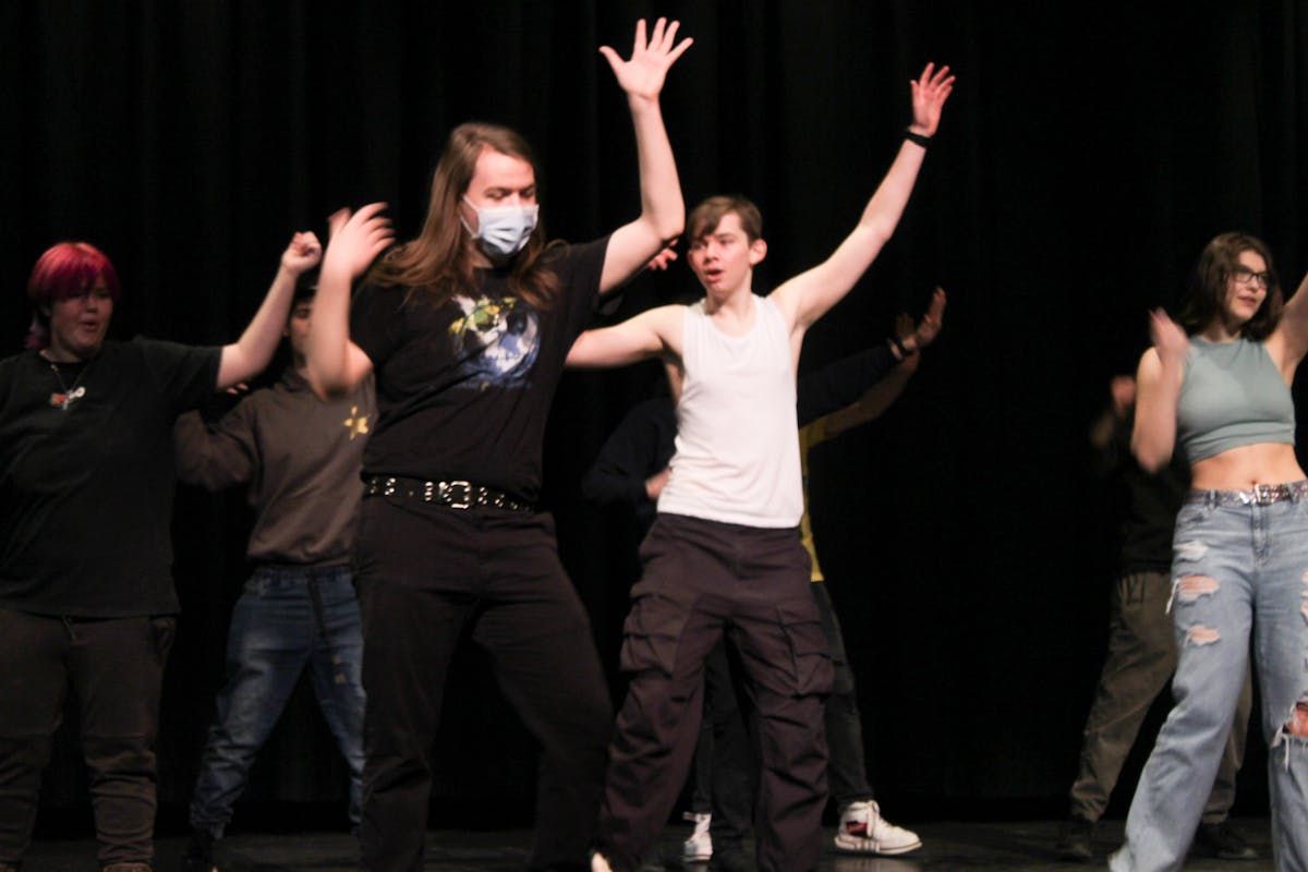 'Cutting loose' at CEC: Footloose musical helping students find ...