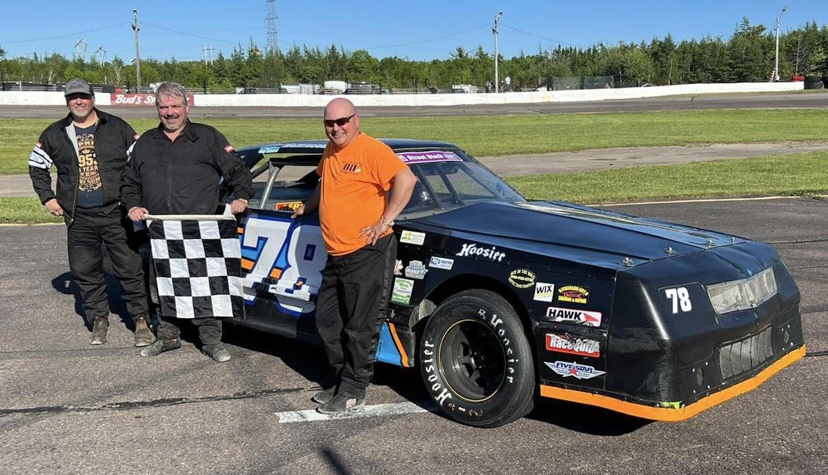 Nickerson wins Street Stock Shootout 75 as stock car racing season ...