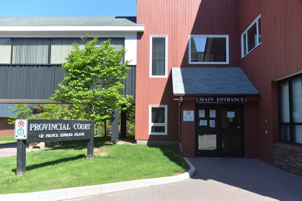Pei Man Charged With Rental And Construction Fraud Impersonating A Police Officer Has Court 5970