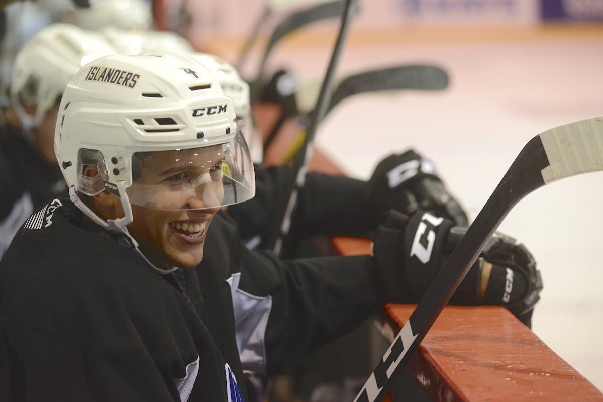 Clavelle recognized for strong play | PNI Atlantic News