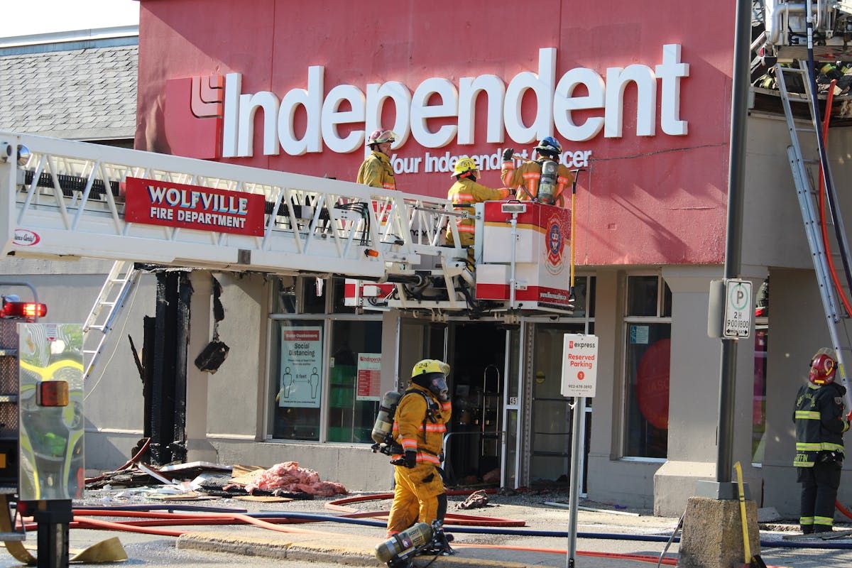 Eight fire departments respond to grocery store fire in Kentville, N.S ...