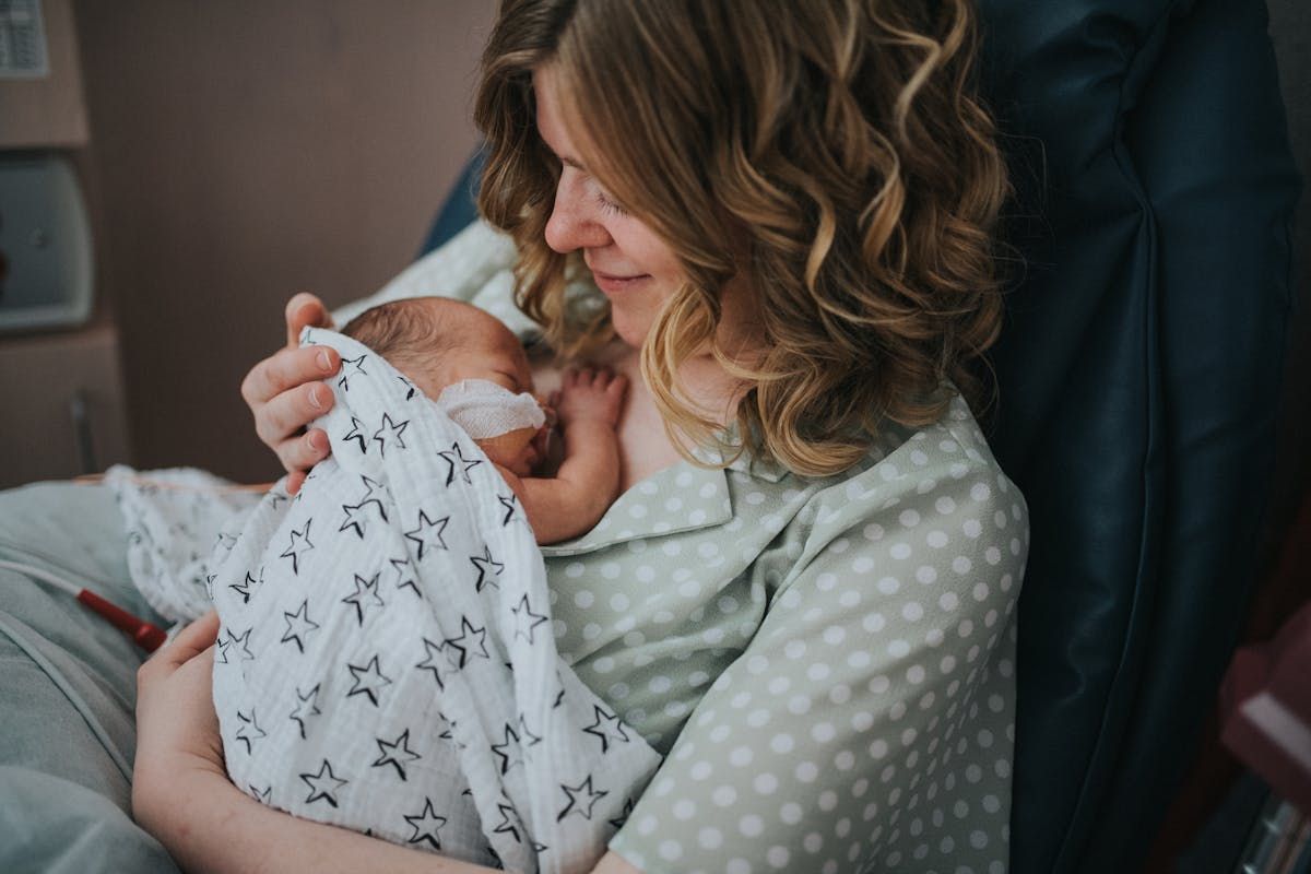 #FrontlineFacesNL pairs essential workers with artists who will create ...