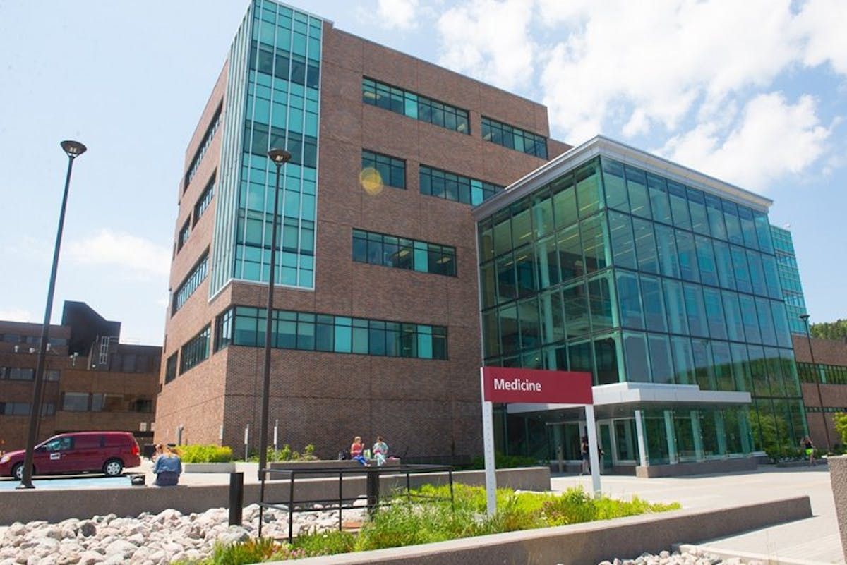 22 MUN medical students sign on to work in Newfoundland and Labrador ...