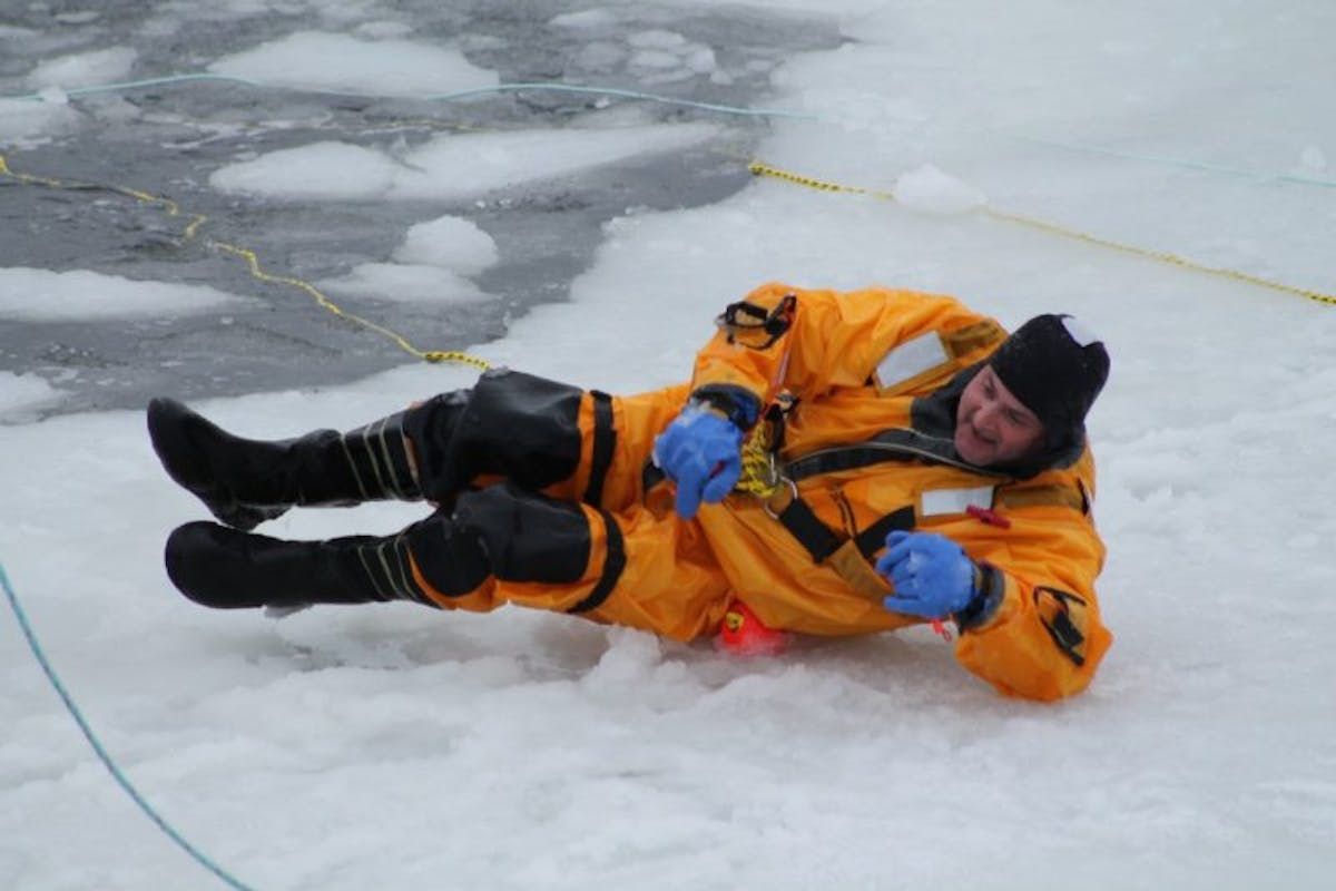 Cold-water rescue | PNI Atlantic News