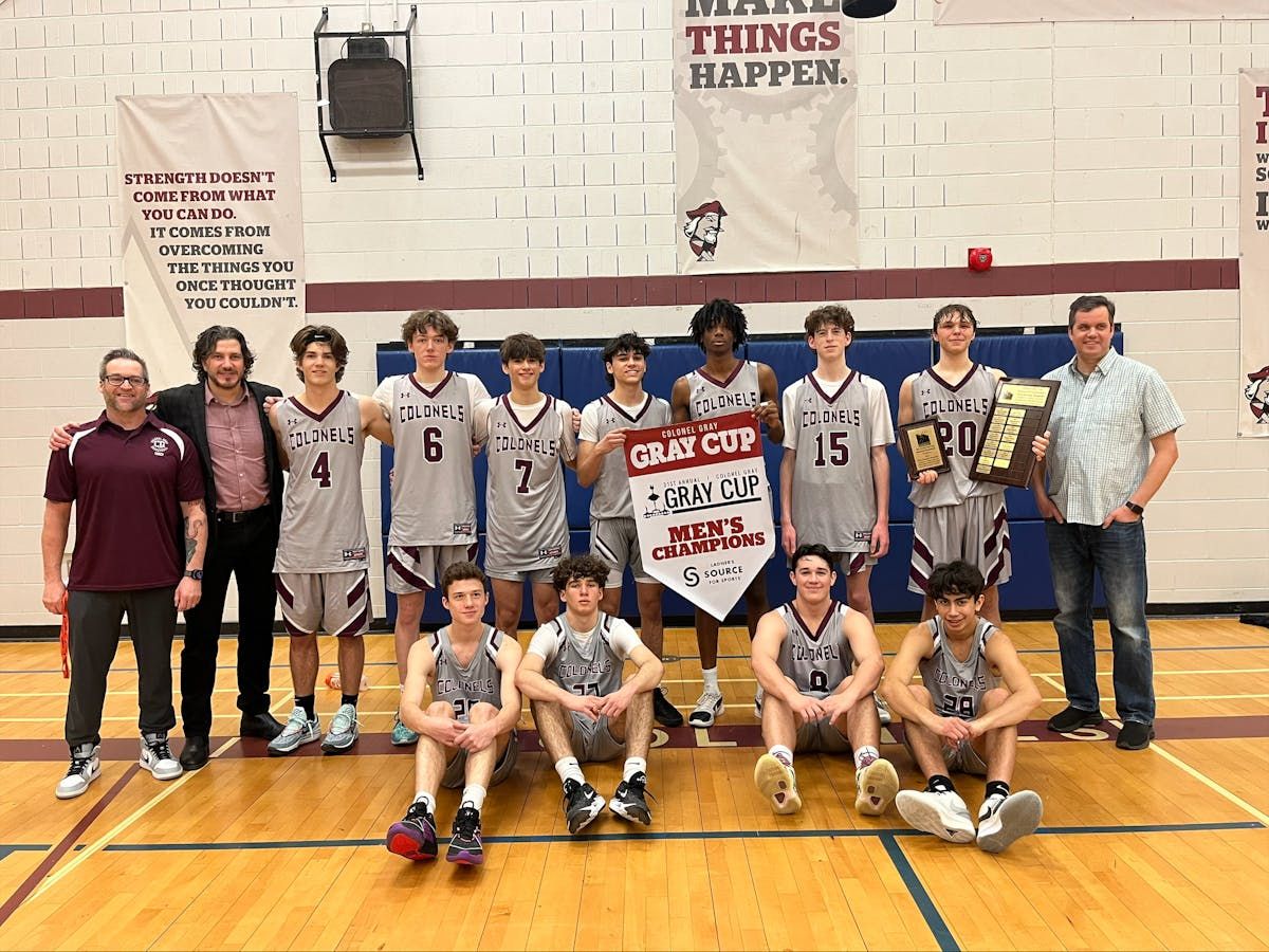 Host Colonels win Gray Cup; Lee receives Peter Houston Memorial Award ...