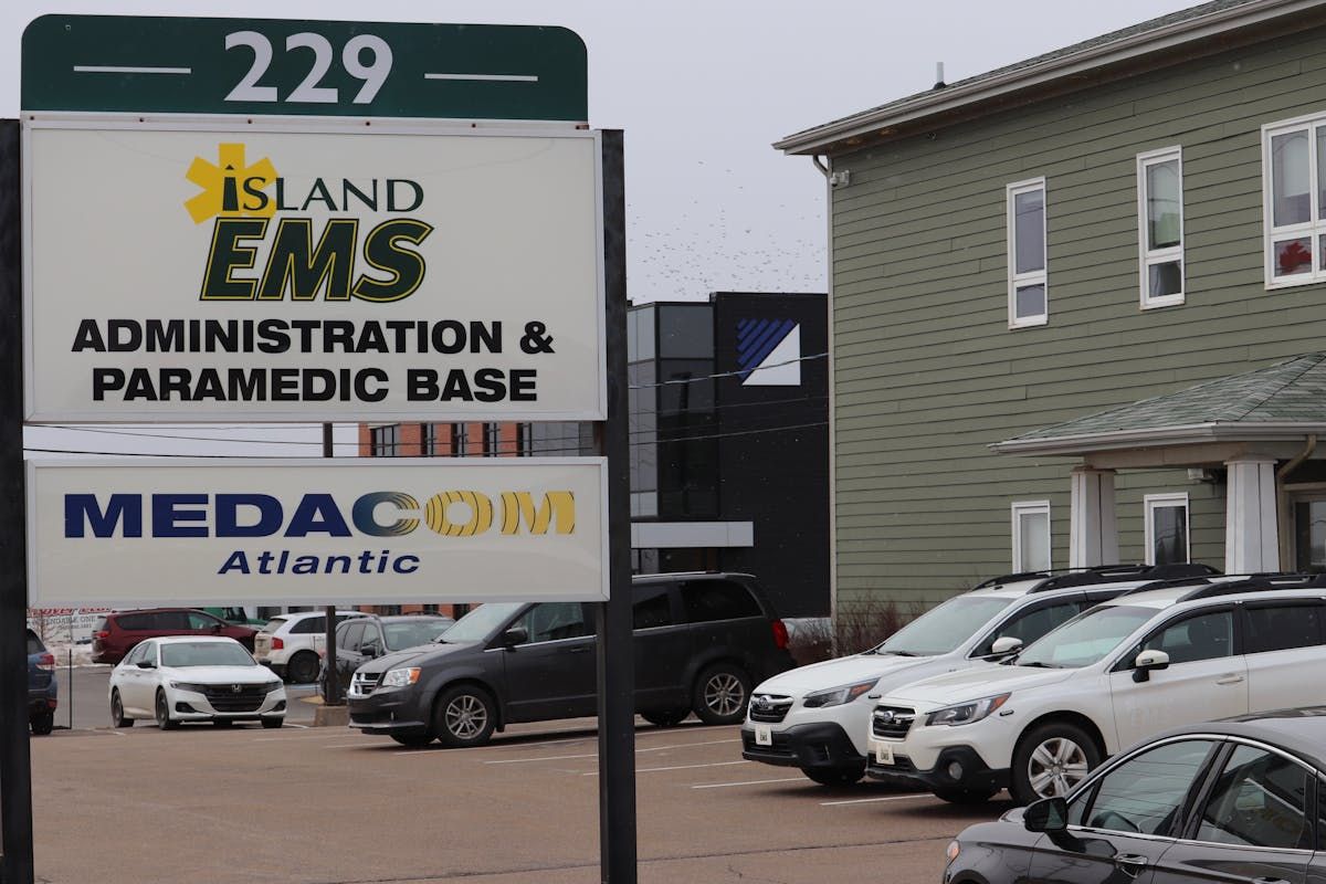 Island EMS hires new paramedics | PNI Atlantic News