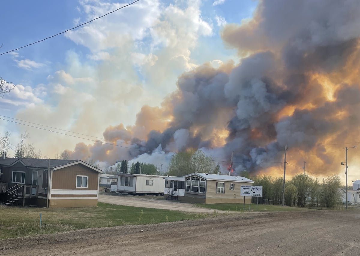 ‘It’s unnerving,' Newfoundland woman says of northern Alberta wildfires ...