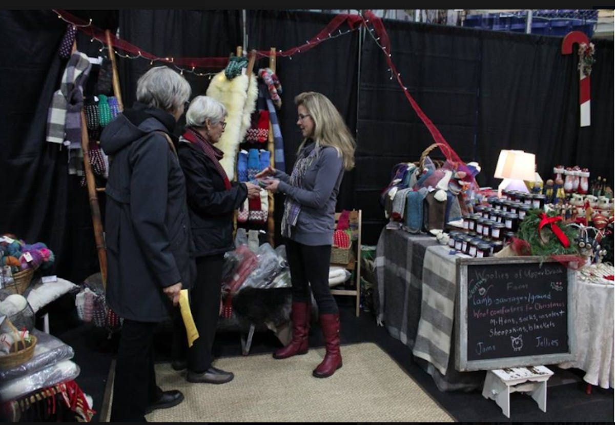 Acadia Students Union to present 43rd annual Acadia Christmas Craft ...