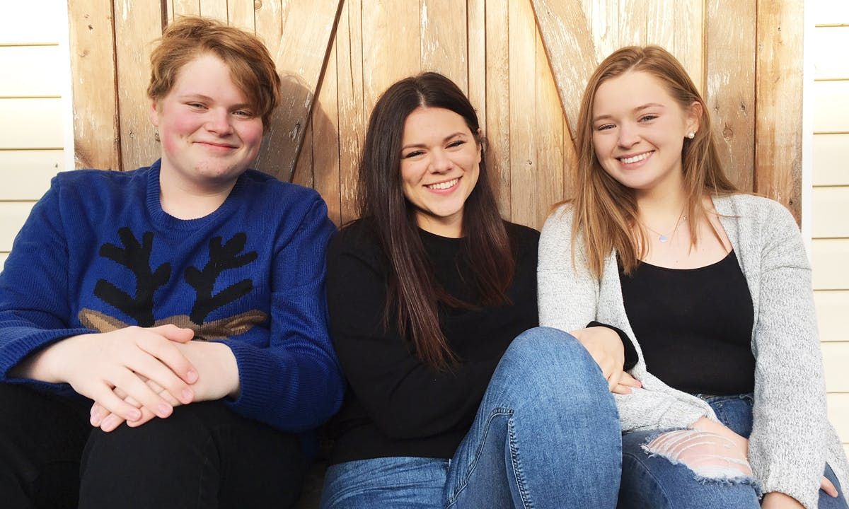 Rawlins Cross lead singer ‘proud and nervous’ about Kitson Family Band ...