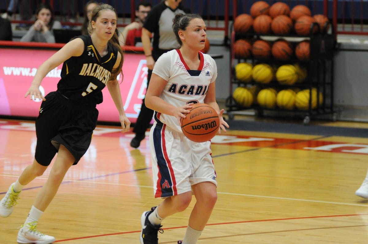 No.1 ranked Acadia Axewomen undefeated in AUS league play | PNI ...