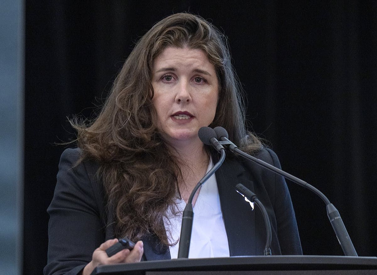 Lisa Banfield: 'I was trapped' in abusive relationship with mass killer ...