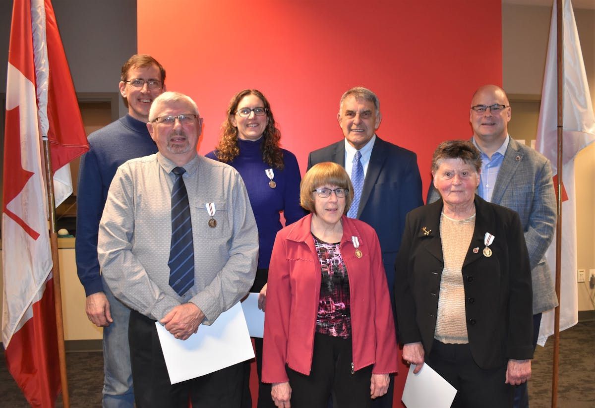 Colchester Red Cross volunteers presented with Queen’s Platinum Jubilee ...