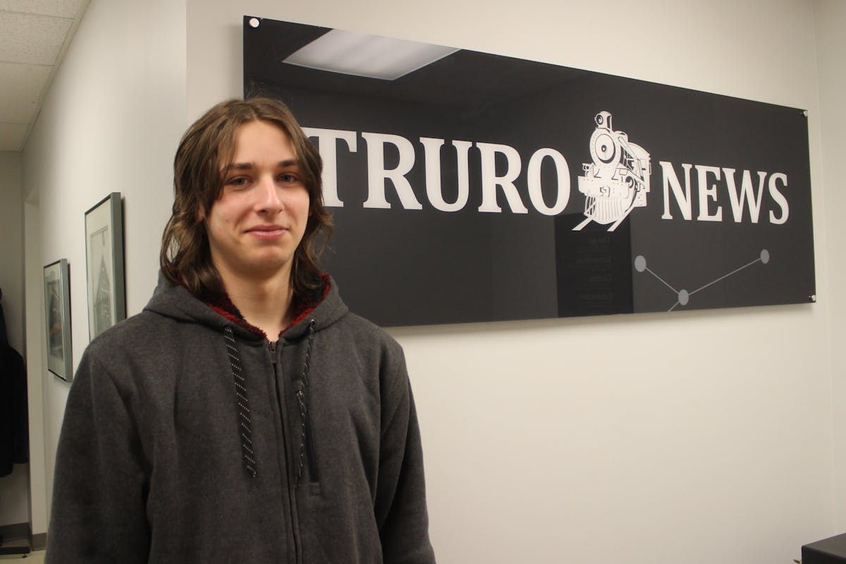 Dane's 'on your screens' reviews - Breaking Bad, Stranger Things, and ...