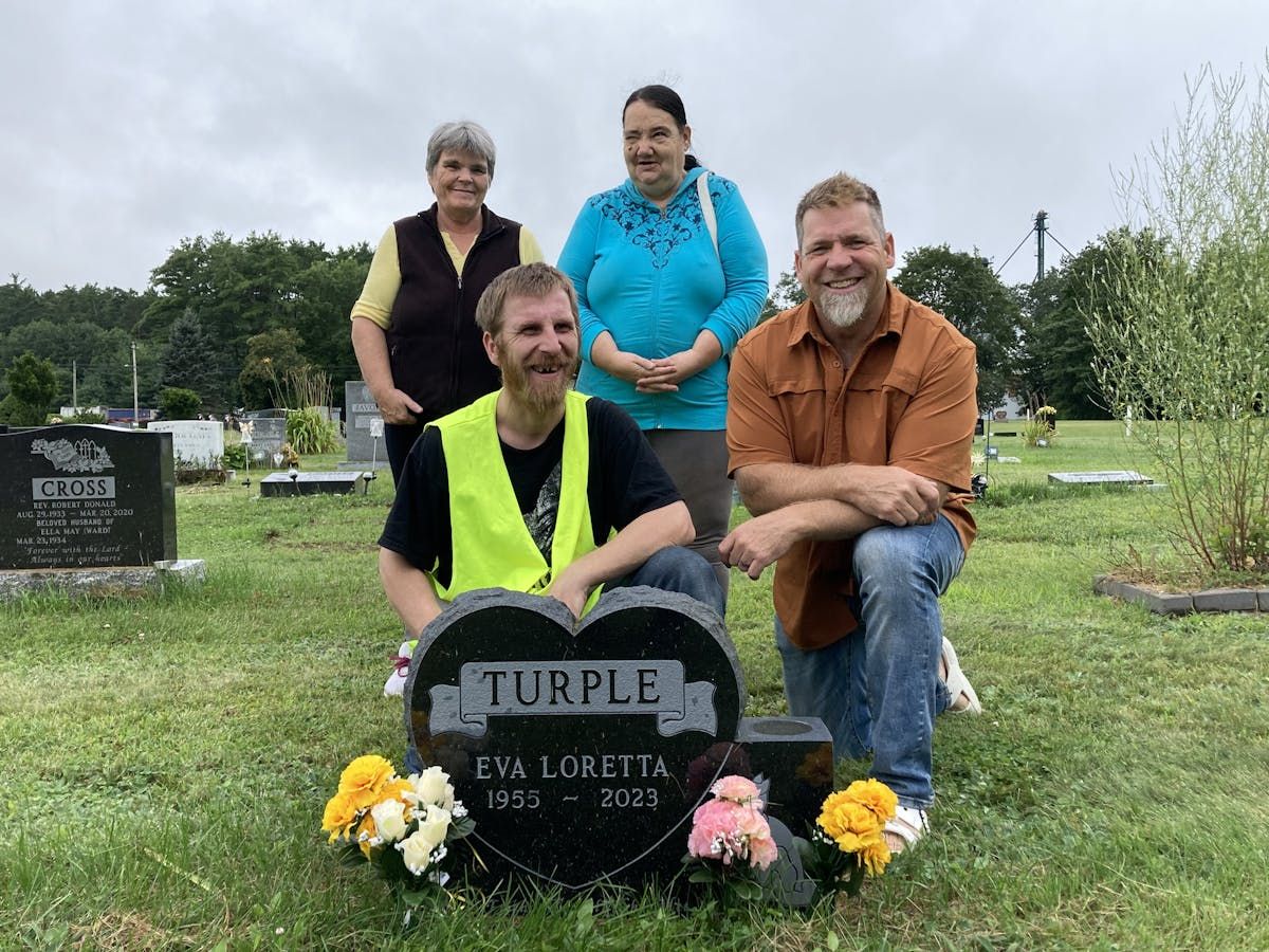 Community provides headstone and resting place for well-known Kentville ...