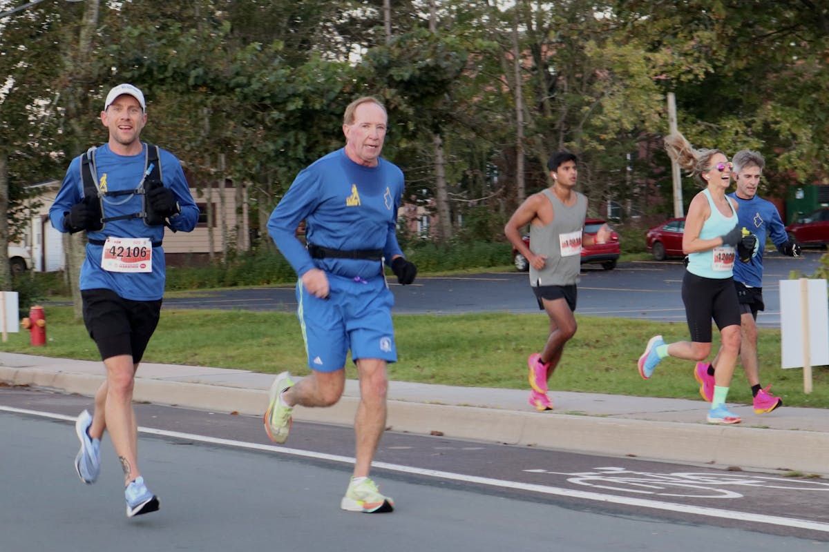 CHEERS AND JEERS: Cheers to runners in the P.E.I. Marathon | PNI ...