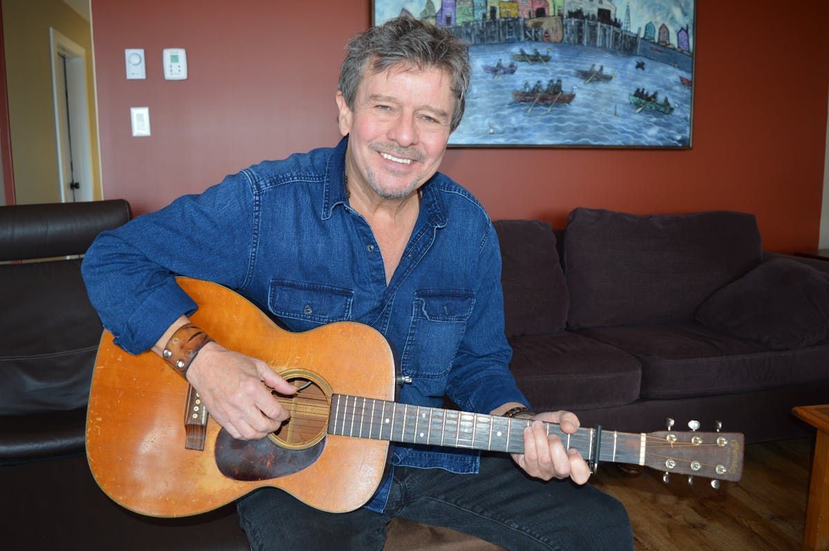 P.E.I. musician Lennie Gallant co-writes two songs on Jimmy Buffett's ...