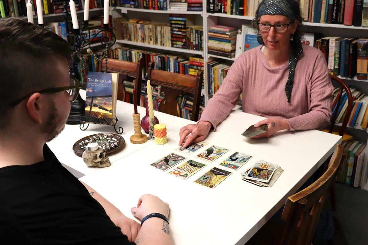 ‘It’s about trusting and believing in yourself’: Tarot Card workshop ...