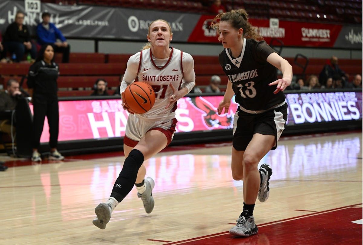 NCAA DIVISION 1 BASKETBALL: Nova Scotia's Mackenzie Smith piling up ...