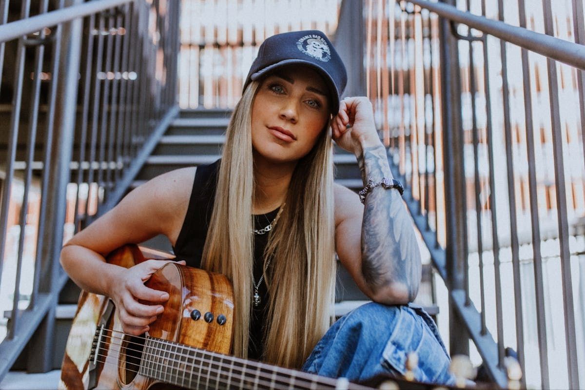P.E.I. country singer-songwriter Alli Walker headlines Canada Day ...