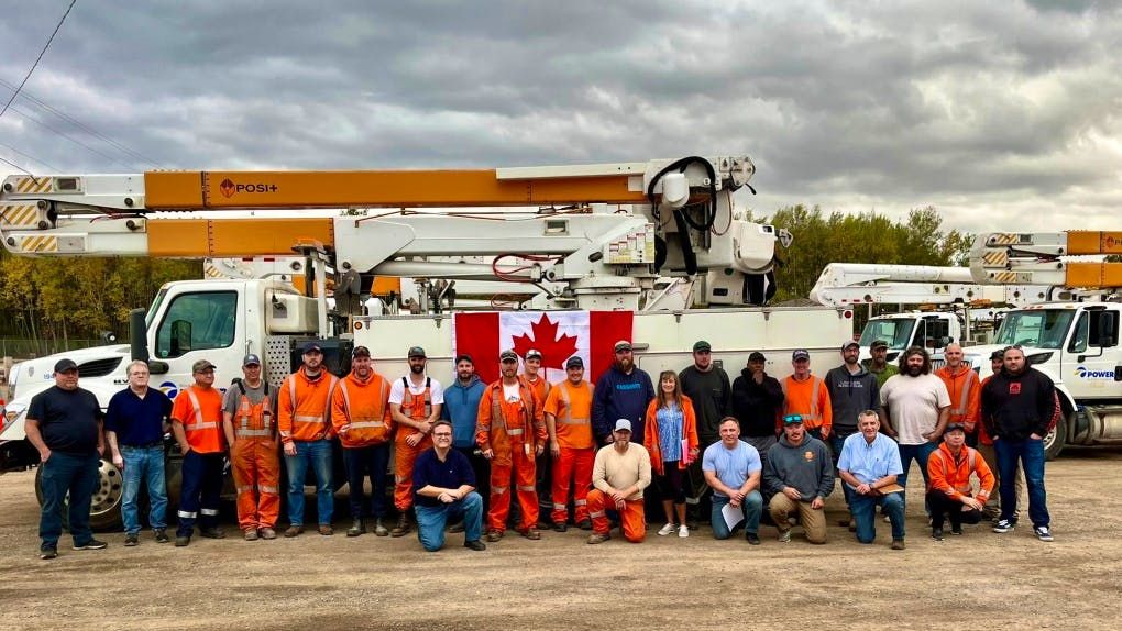 Snakes, gators and turkey sandwiches: Nova Scotia Power crews fixing up Tampa after hurricane ...