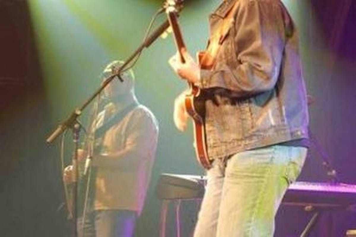 Musical barber launches first CD during Astor performance | PNI ...