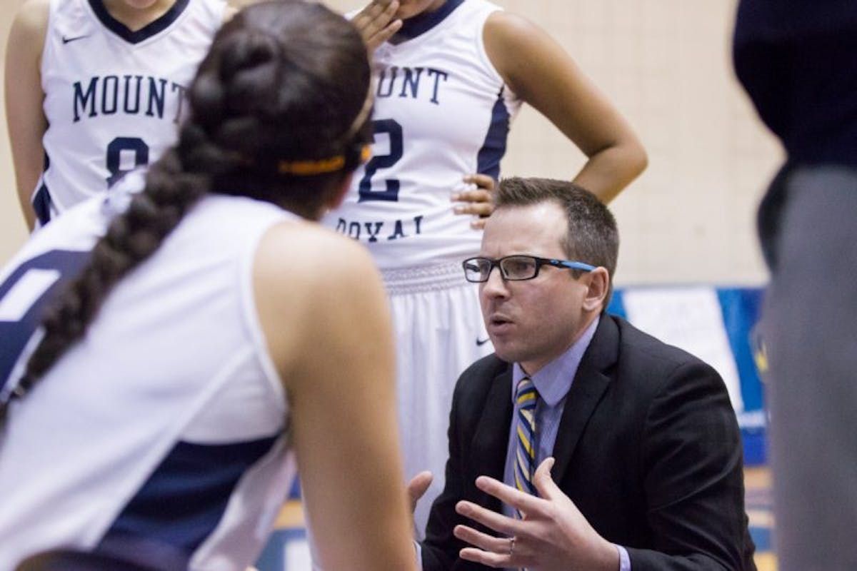New Axewomen hoops coach officially welcomed to Acadia Gallery | PNI ...