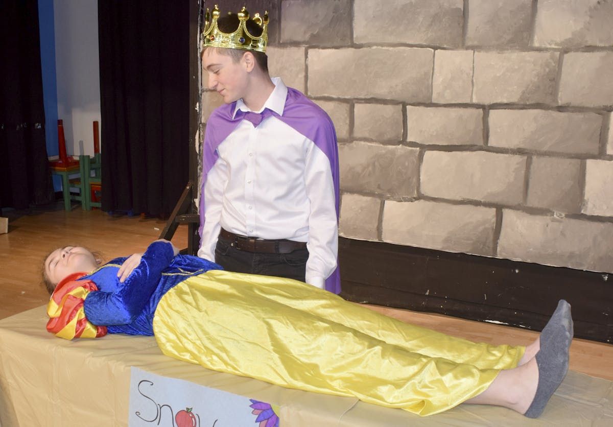 The Disney classic, Snow White and the Seven Dwarfs, will come to life ...