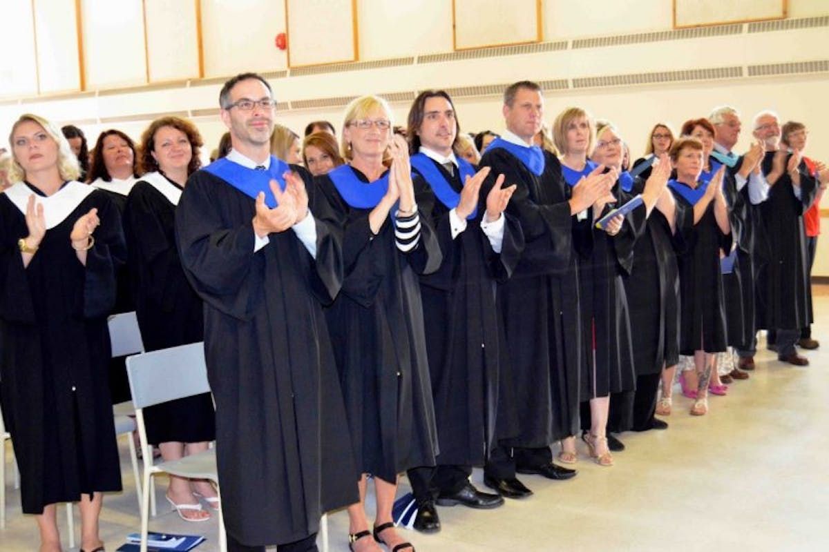 NSCC Shelburne Campus celebrates as 100 graduate | PNI Atlantic News