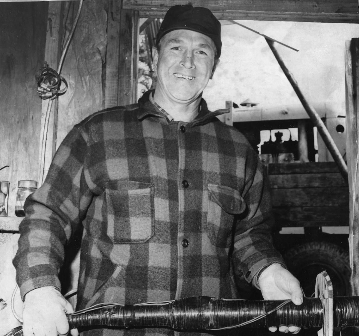 Oak Island treasure hunter Dan Blankenship dies at 95 | PNI Atlantic News