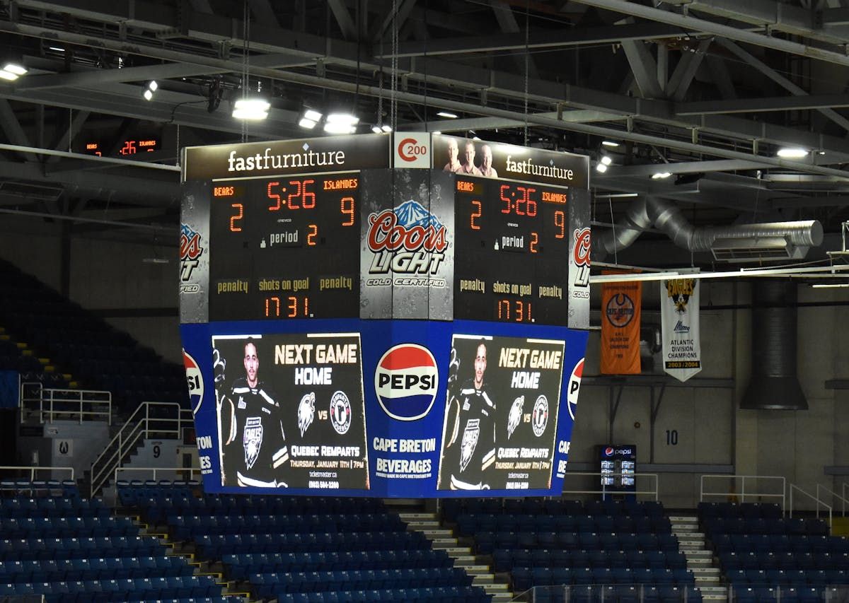 Province to contribute $850,000 toward new Centre 200 scoreboard in ...