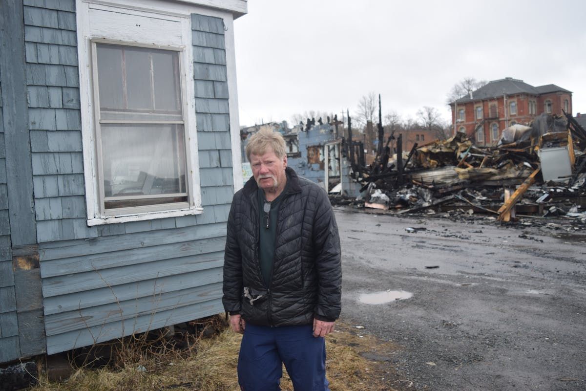 Pictou man thanks firefighters for saving his home | PNI Atlantic News