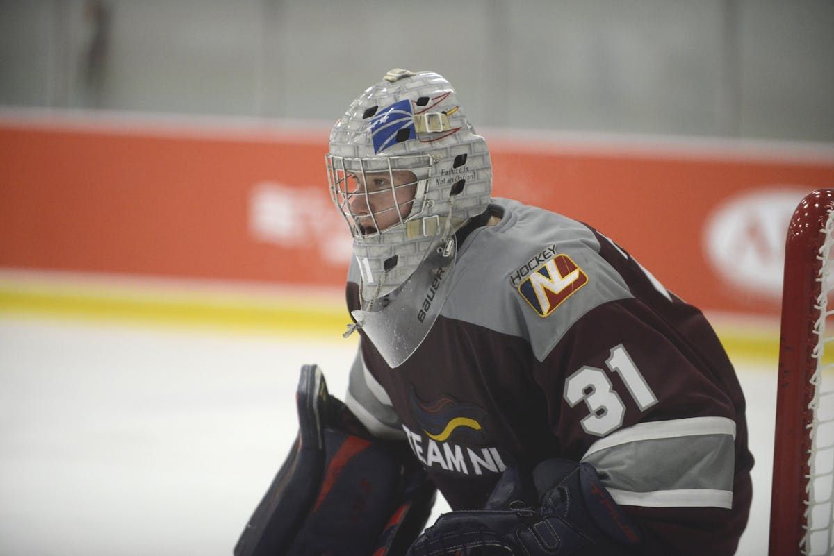 P.E.I.'s Charlottetown Islanders sign goaltending prospect | PNI ...