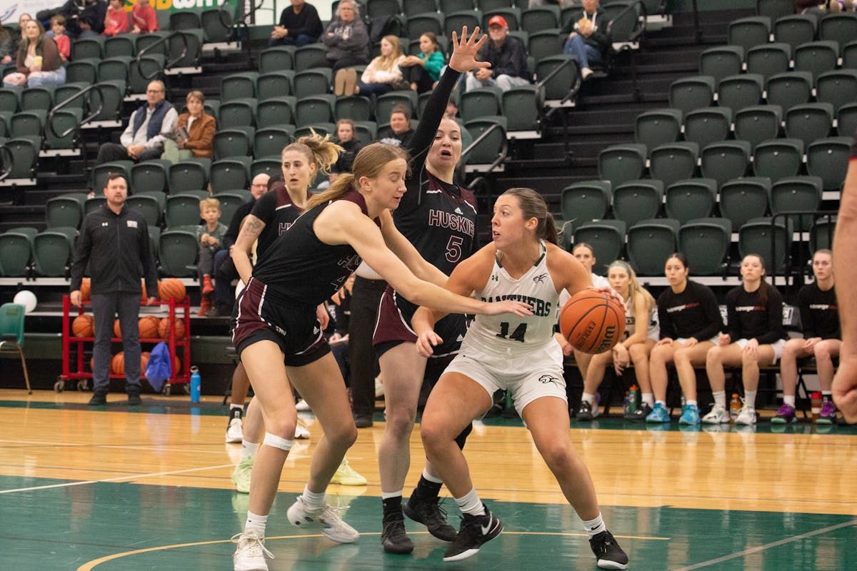 P.E.I.'s Devon Lawlor looks to carry first-half success into a busy ...