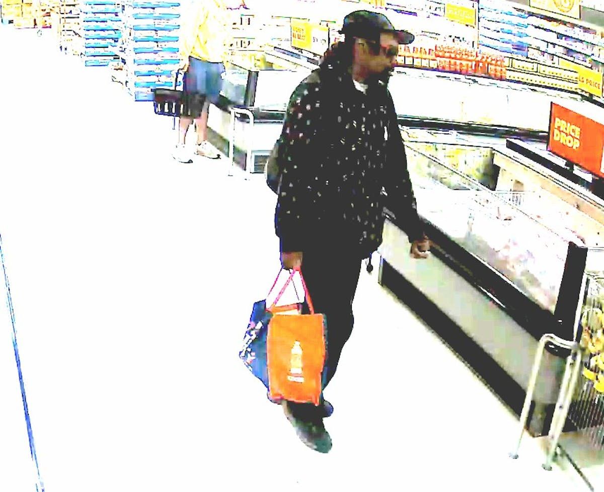 Police searching for man who robbed Dartmouth grocery store at ...