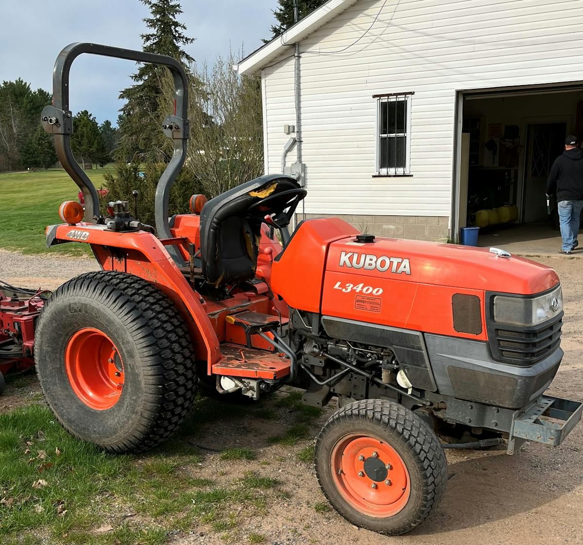 RCMP in search of tractor stolen from Kingston golf course | PNI ...