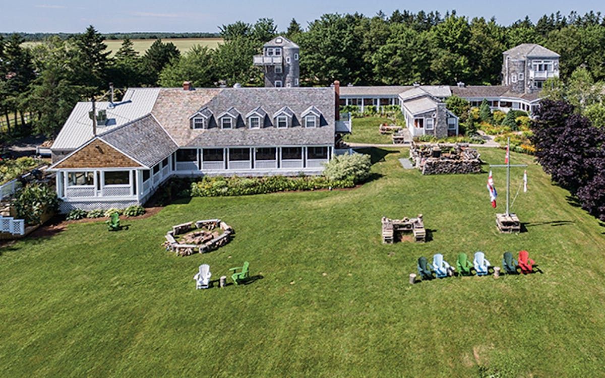 Chef Michael Smith and wife, Chastity, revolutionize dining on P.E.I ...