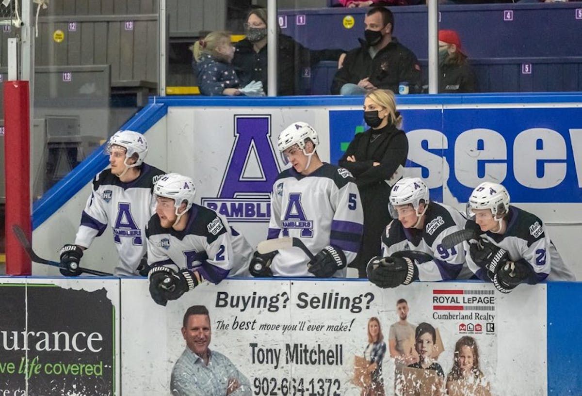 Mallory Rushton makes Maritime Junior Hockey history with Amherst ...