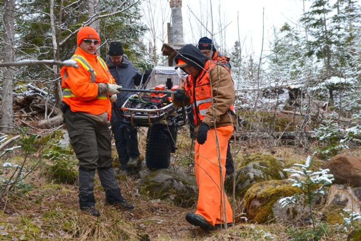 Serious about searching: Ground Search and Rescue train in Upper ...