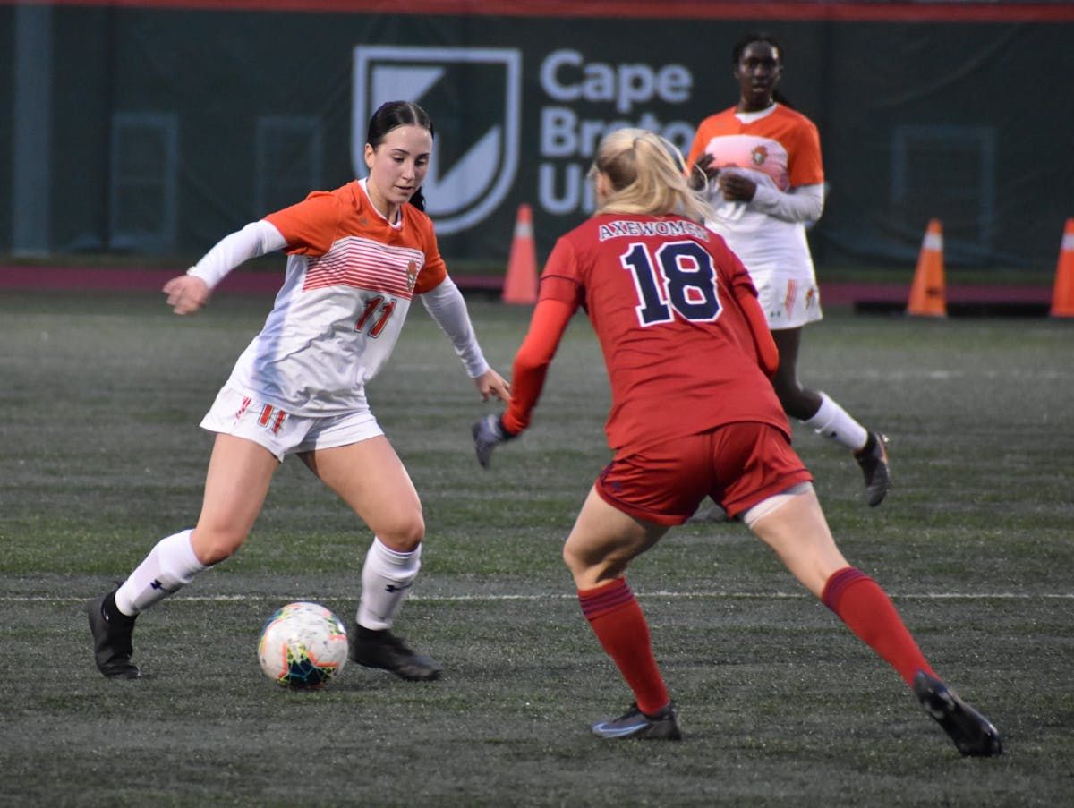 AUS SOCCER CHAMPIONSHIP: Cape Breton Capers hold on to beat Acadia ...