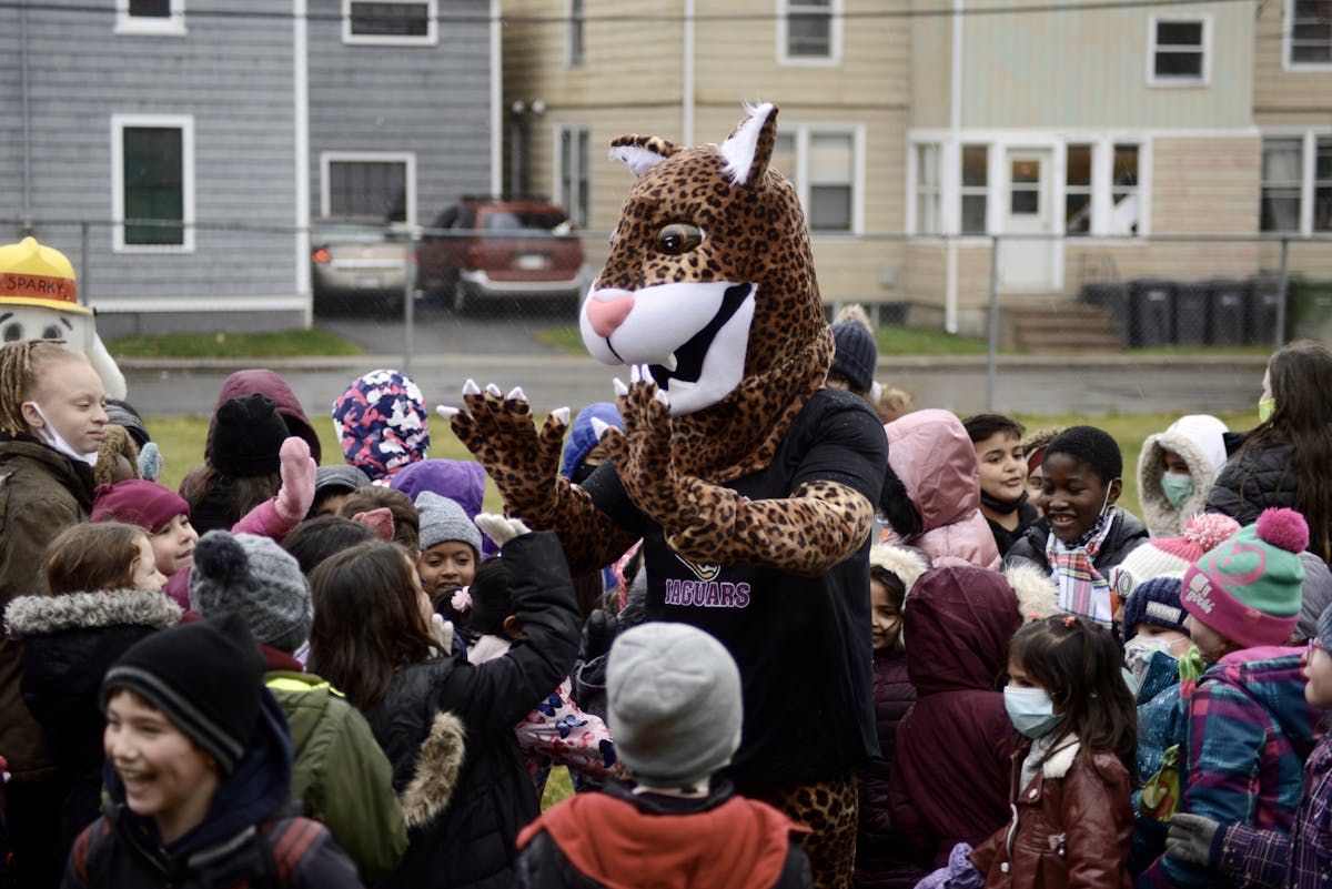 Charlottetown elementary school gets new mascot | PNI Atlantic News