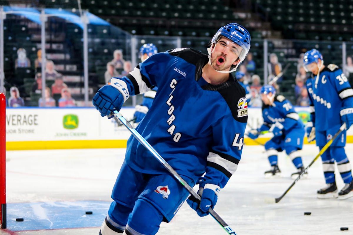 Alex Newhook of St. John's gets a taxi ride to the NHL's Colorado ...