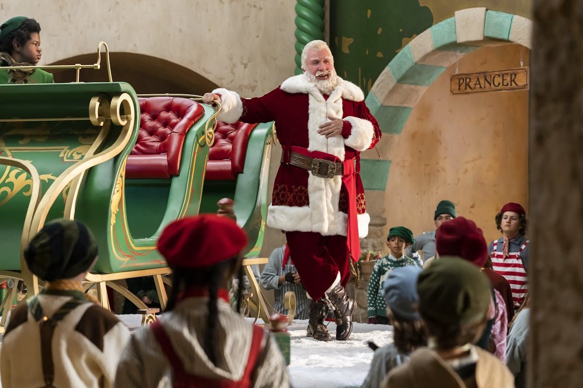 STREAMING WARS: Disney’s The Santa Clauses more cringe than Kringle ...
