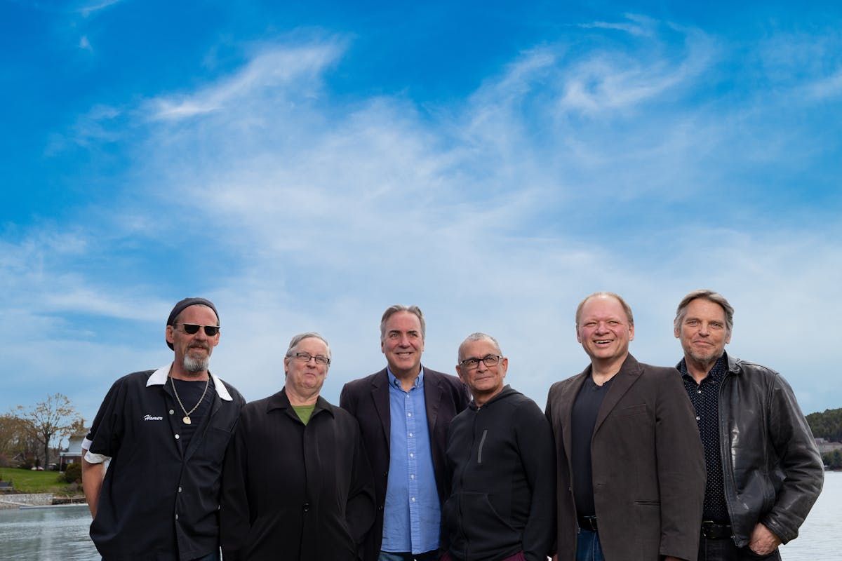 NOW HEAR THIS: Rawlins Cross pass 30th anniversary mark with Flying ...