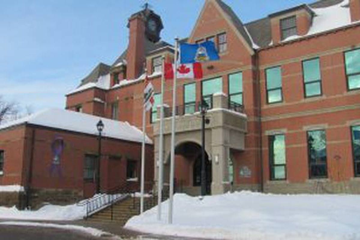 Summerside council wary of RCAF Wing parking lot plan | PNI Atlantic News
