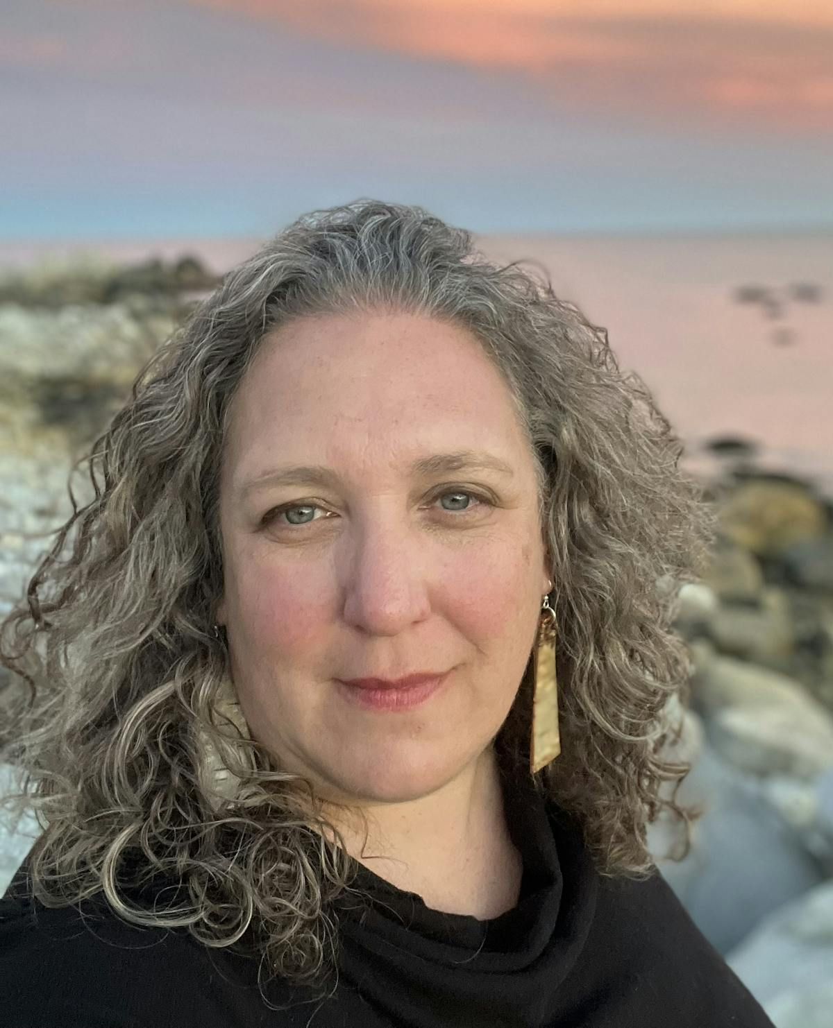 THE BOOK SHELF: Author Amanda Peters’ writing success shows no sign of ...